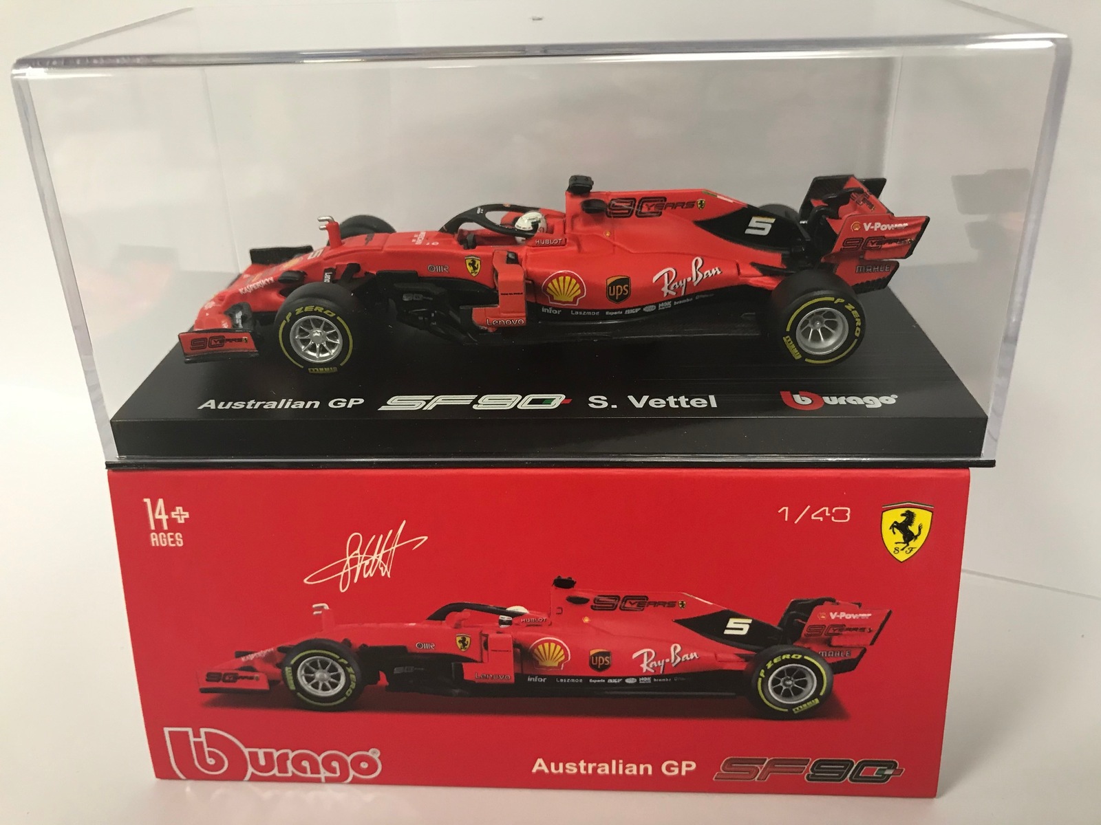 Bburago - 1/43 2019 Ferrari Racing F1 SF90 Australian GP Vettel