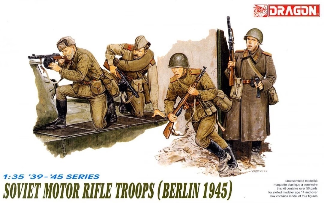 Dragon 1/35 Soviet Motor Rifle Troops (Berlin 1945) Plastic Model Kit