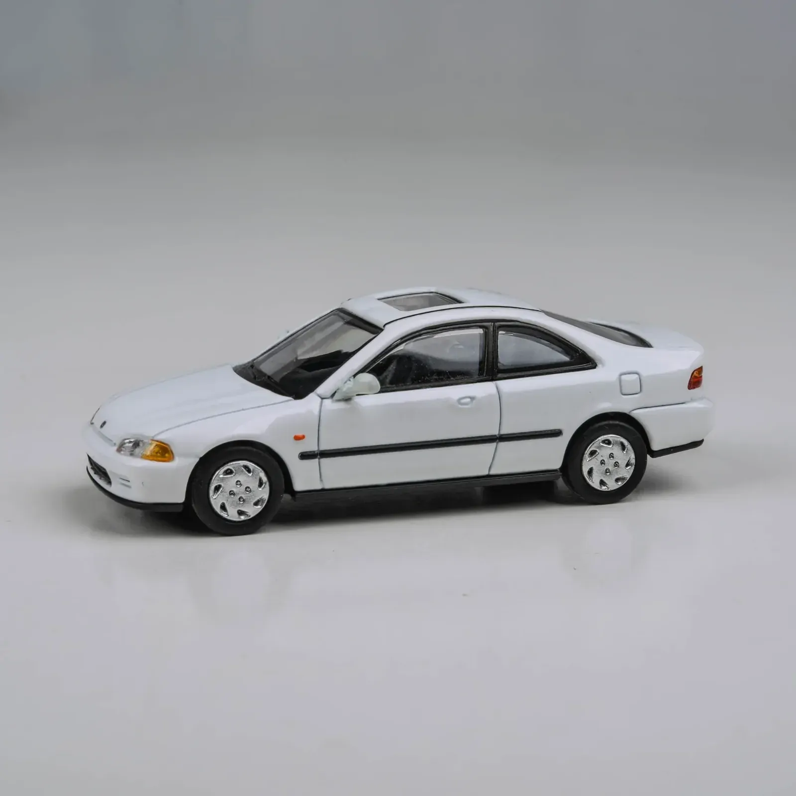 Para64 1/64 '95 Honda Civic Coupe EJ1 White RHD Diecast Model Car